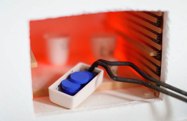 YInMn blue - ColourLex